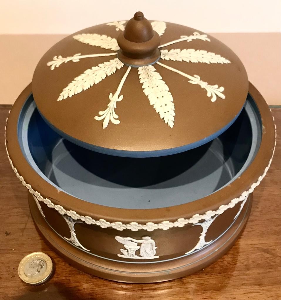 Timed auctions: lots on offer | thesaleroom.com | The home of art and ...